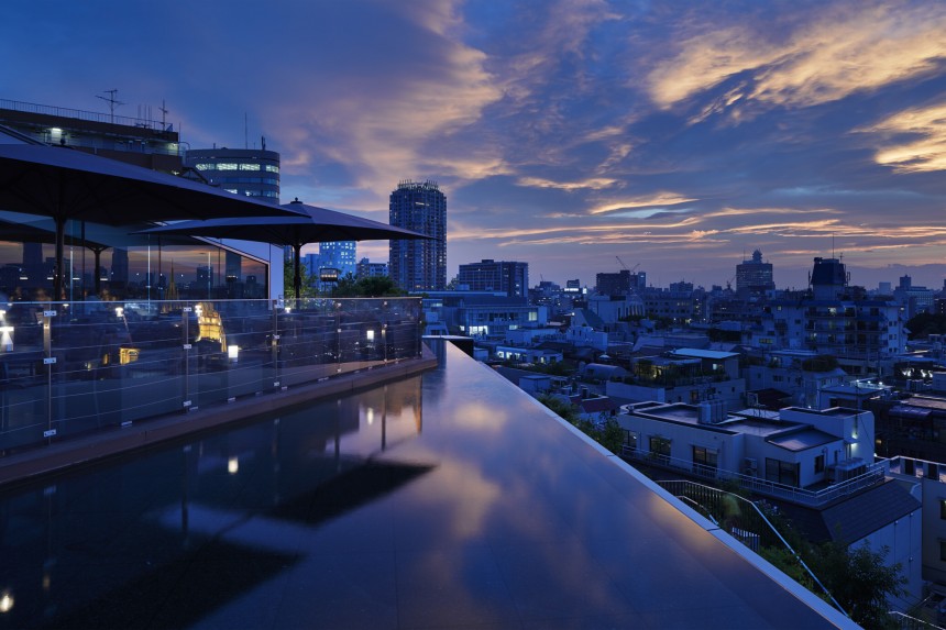 Two Rooms Grill & Bar | Dining | Metropolis Magazine Japan