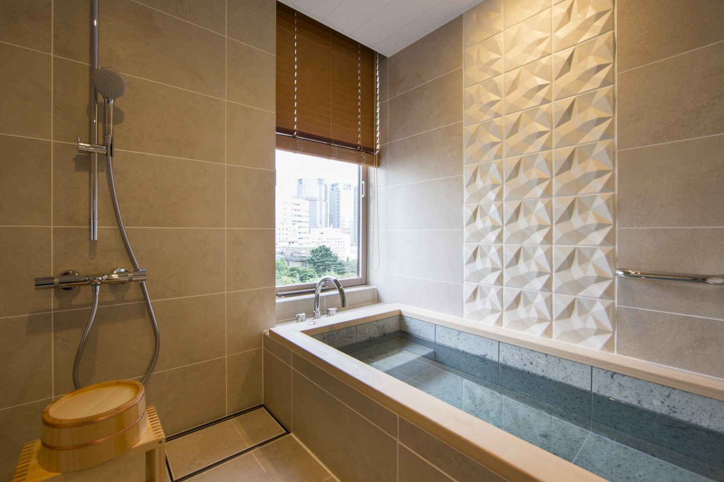 Luxury Japanese Baths by USTECH | Living | Metropolis Japan