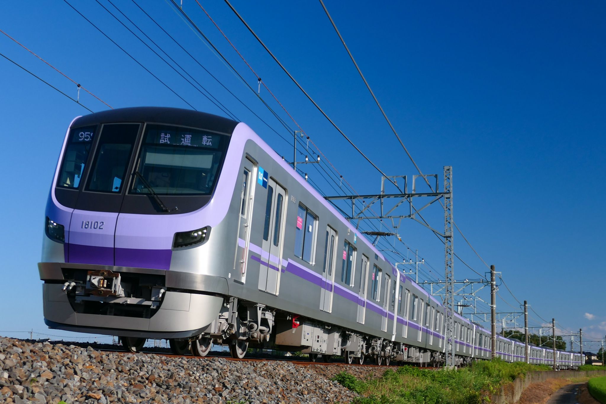 Tokyo Train Guide: Hanzomon Line | Travel | Metropolis Japan