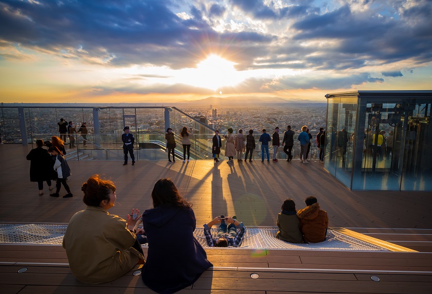 Tokyo Train Guide: Hanzomon Line | Travel | Metropolis Japan