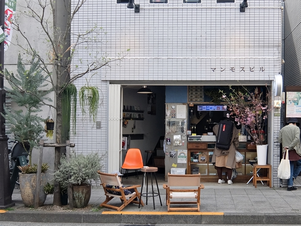 Aesthetic Coffee Shops for Every Area in Tokyo | Living | Metropolis Japan