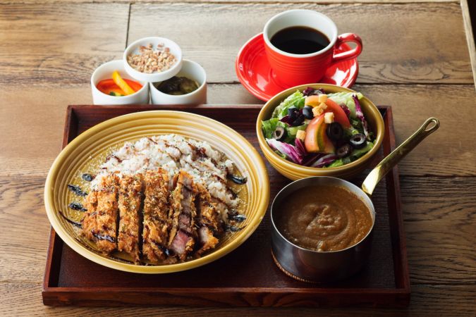 Tokyo Train Guide: Tozai Line | Living | Metropolis Japan