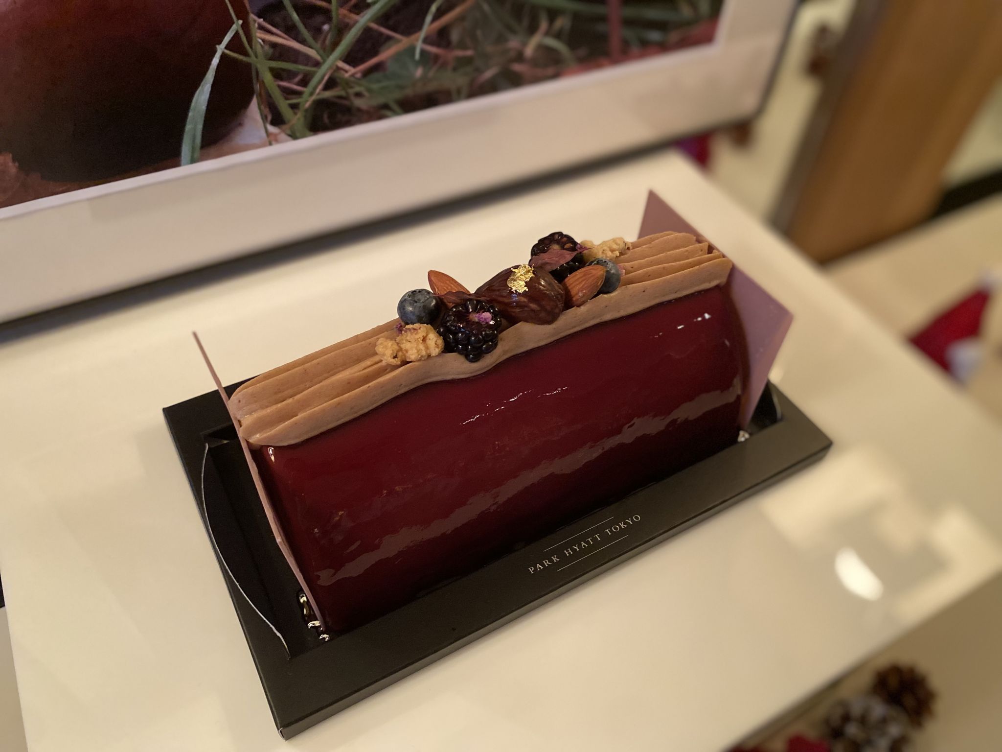 Park Hyatt Tokyo Christmas Cakes | Dining | Metropolis Japan