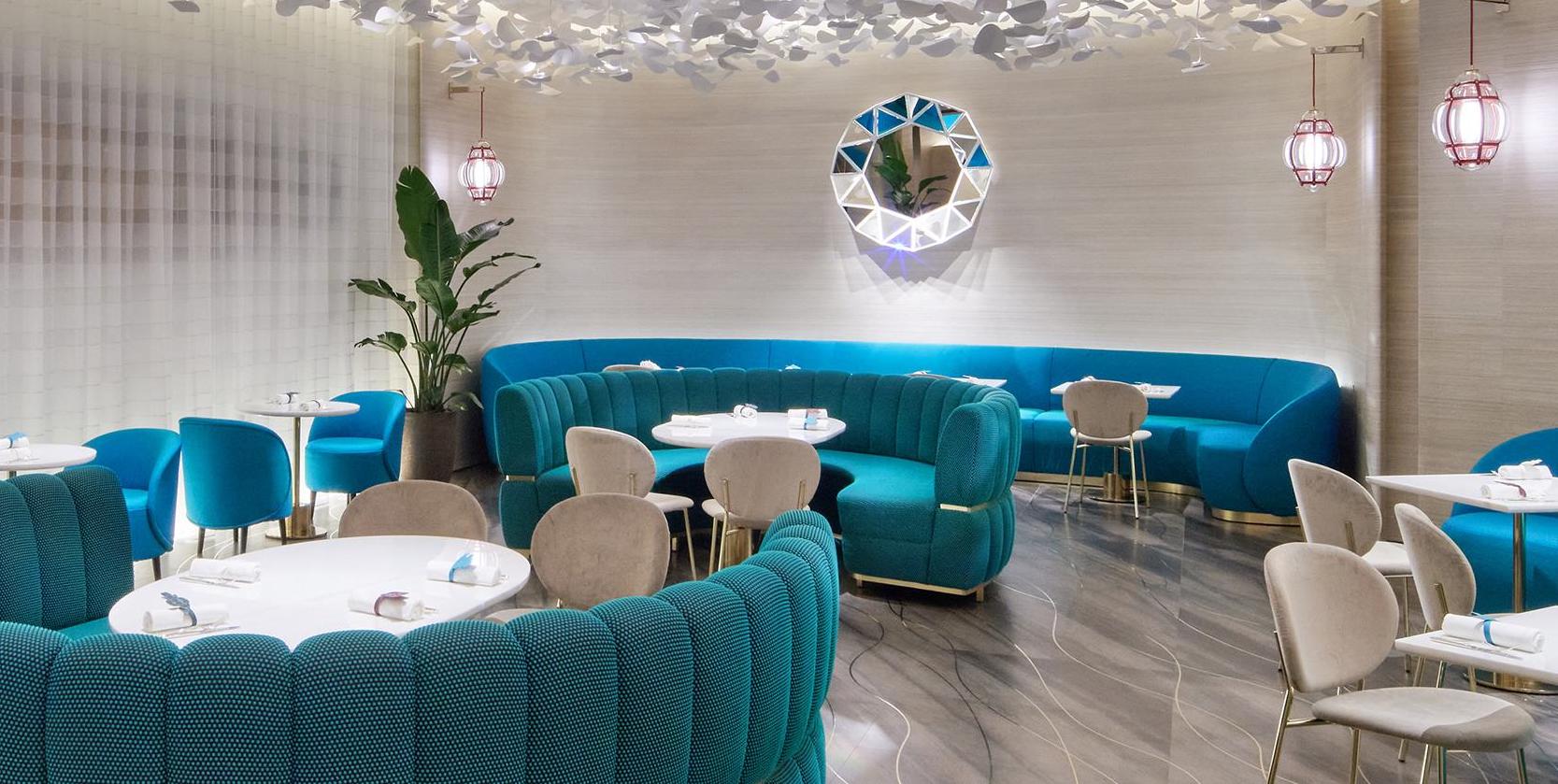 Le Cafe V | Metropolis Japan