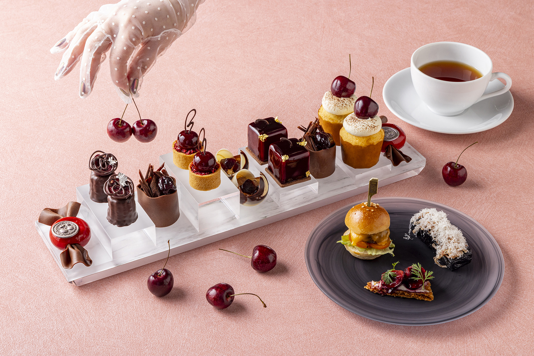 Cherry Delight Afternoon Tea | Metropolis Japan