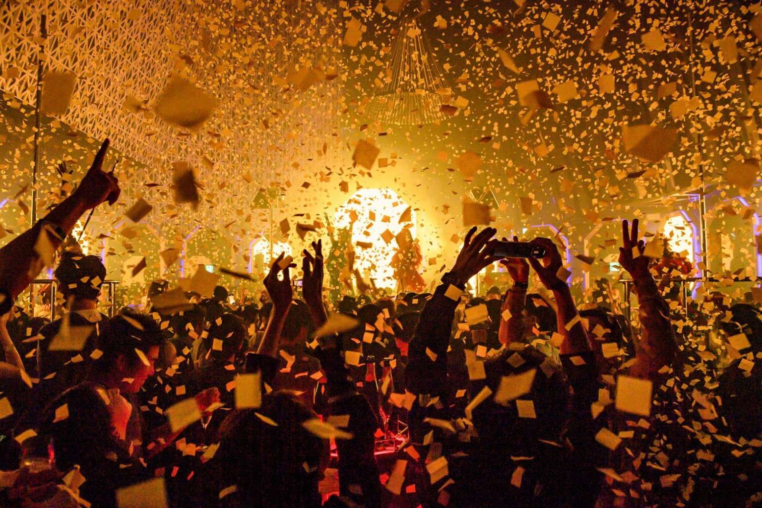 Naomi Campbell DJ Set at RAISE Tokyo | Metropolis Japan